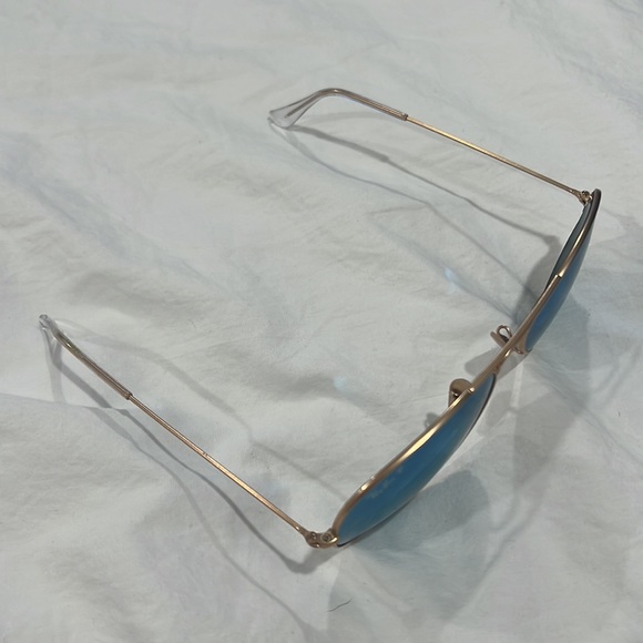 Ray-Ban | Accessories | Blue Mirrored Polarized Ray Bans | Poshmark